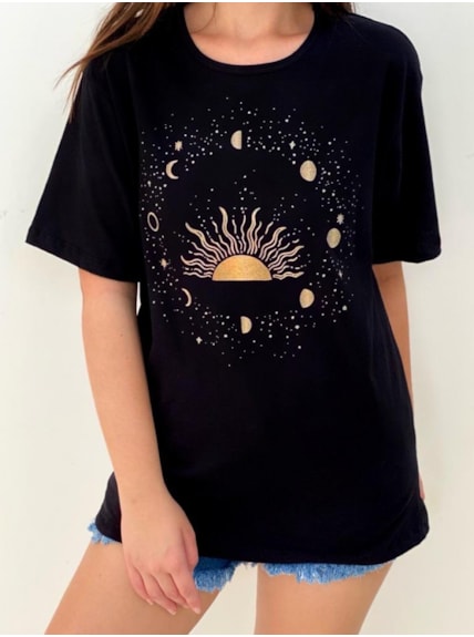 Camiseta Astro Rei - Preta - HIPPIE ARTESANATOS