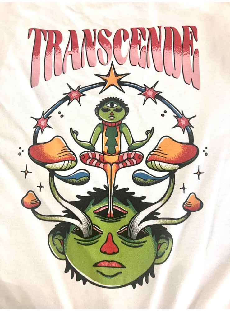 Camiseta Transcende - Off-White - Frente e Verso