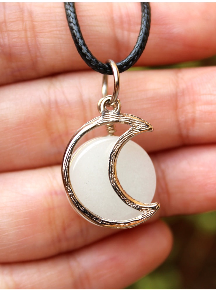 Colar Lua Encantada - Brilha no Escuro - HIPPIE ARTESANATOS